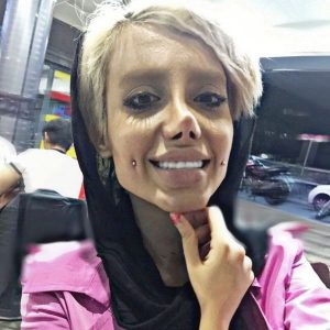 Sahar Tabar Age, Boyfriend, Husband, Family, Biography & More ...