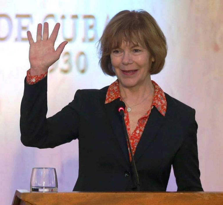 Tina Smith Height, Weight, Age, Husband, Biography, Facts, Net Worth ...