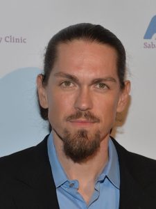 Steve Howey Height, Weight, Age, Affairs, Family, Children, Biography ...