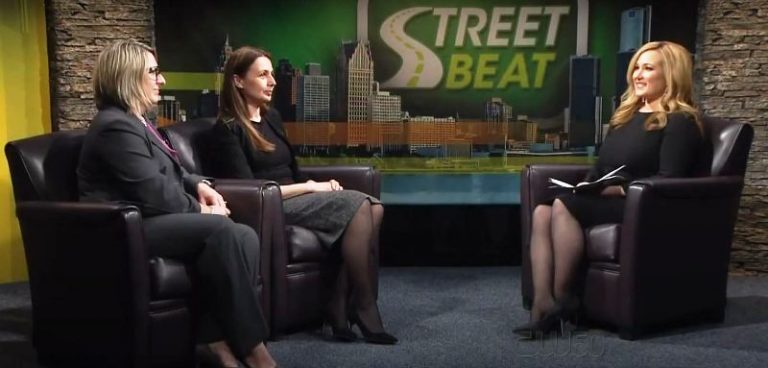 April Moss Age, Boyfriend, Husband, Family, Biography & More ...