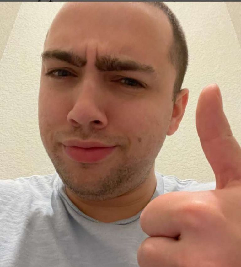 Mizkif Age, Girlfriend, Family, Biography and More - StarsInformer