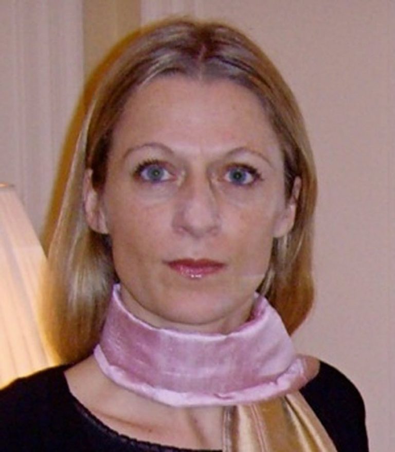 Fanny Guinochet Height, Age, Family, Biography & More - StarsInformer